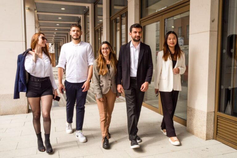 Programas | ELI Schools